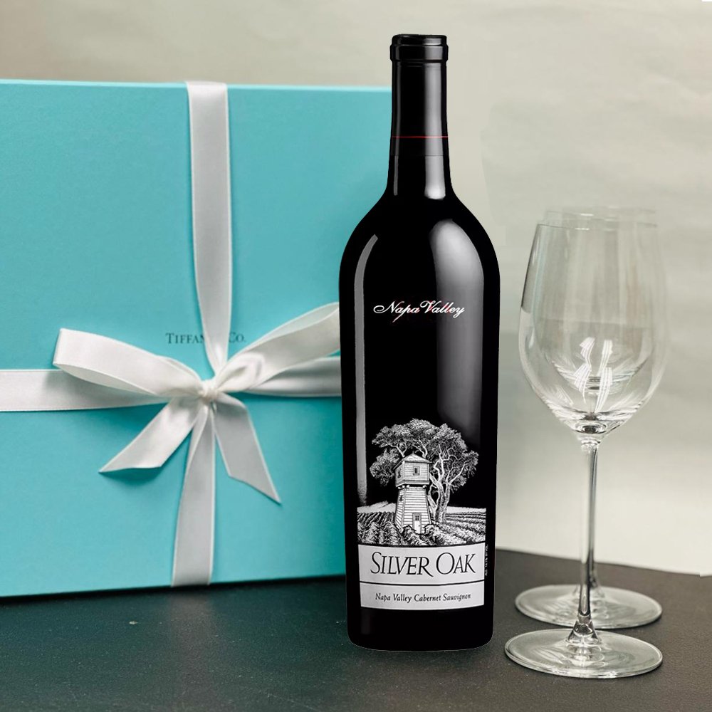 Silver Oak Cabernet Sauvignon & Tiffany Wine Glasses Set